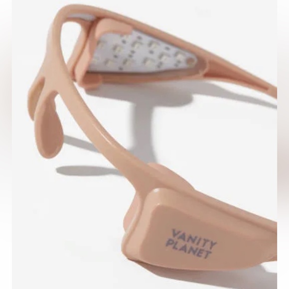 Vanity Planet | Skincare | New Ayla Red Leed Light Eye Treatment | Poshmark